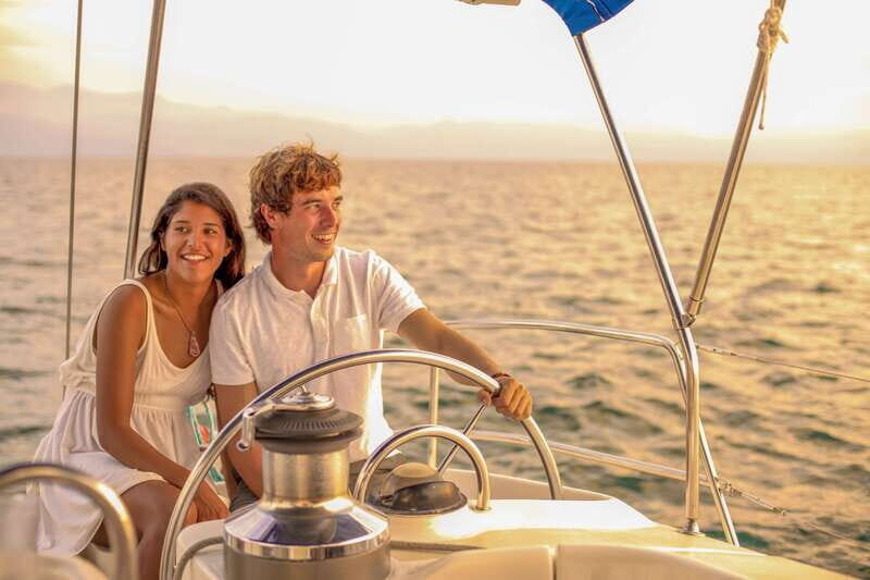 Puerto Vallarta: Bay of Banderas Luxury Sunset Sailing Tour - Practical Tips for Your Sunset Sailing