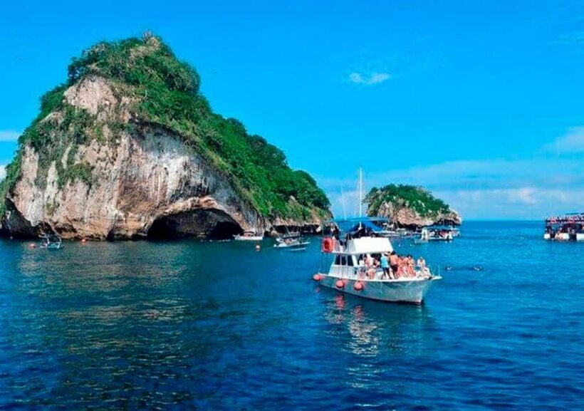 Puerto Vallarta: Cruise, Breakfast, Lunch & Open Bar Onboard - The Sum Up