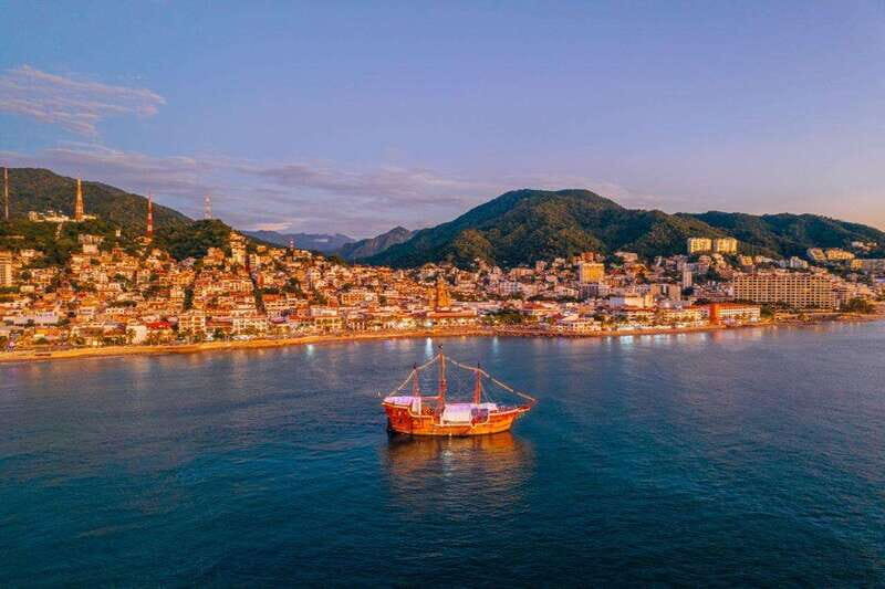 Puerto Vallarta: Dinner Show on a Pirate Cruise - The Sum Up