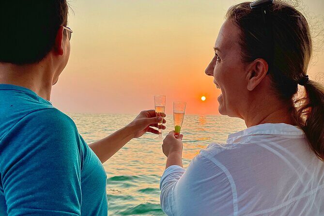 Puerto Vallarta: Luxury Yacht Sunset Cruise with open bar - An In-Depth Look at the Experience