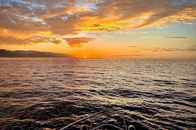 Puerto Vallarta: Luxury Yacht Sunset Cruise with open bar - The Sum Up