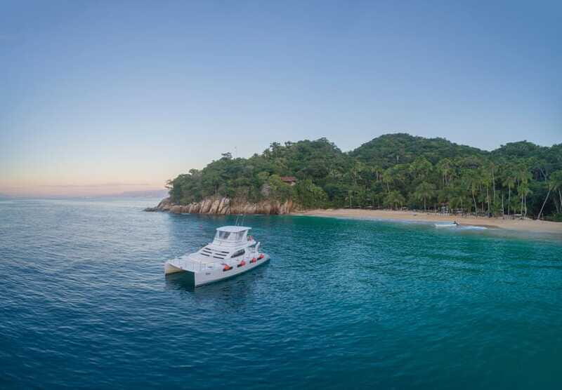 Puerto Vallarta: Luxury Yacht Tour with Lunch and Open Bar - FAQ