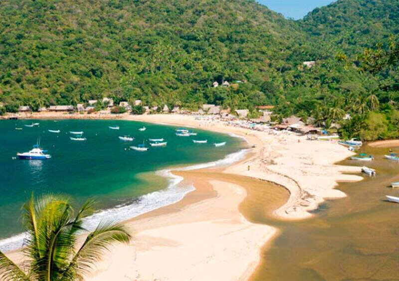 Puerto Vallarta: Private Sail Tour to Yelapa - An overview of the experience
