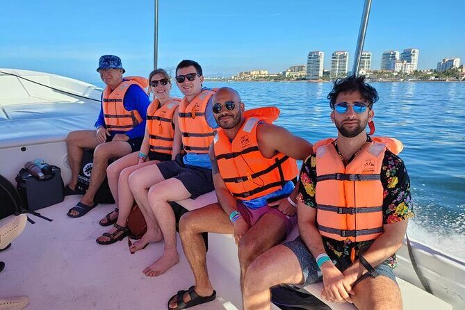 Puerto Vallarta Private snorkeling trip at Los Arcos & Majahuitas - FAQ