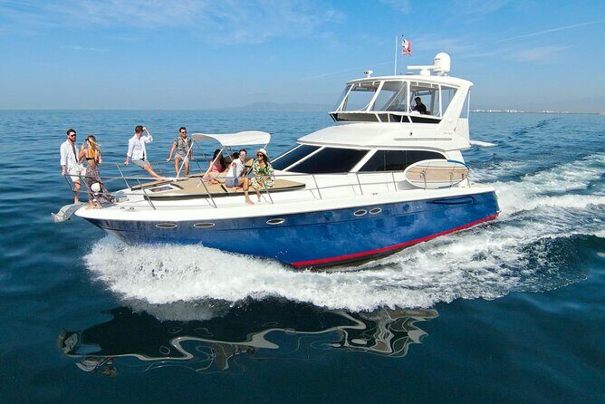 Puerto Vallarta: Private Swim & Snorkel Tour Aboard Luxury Yacht - Meeting Points and Flexibility