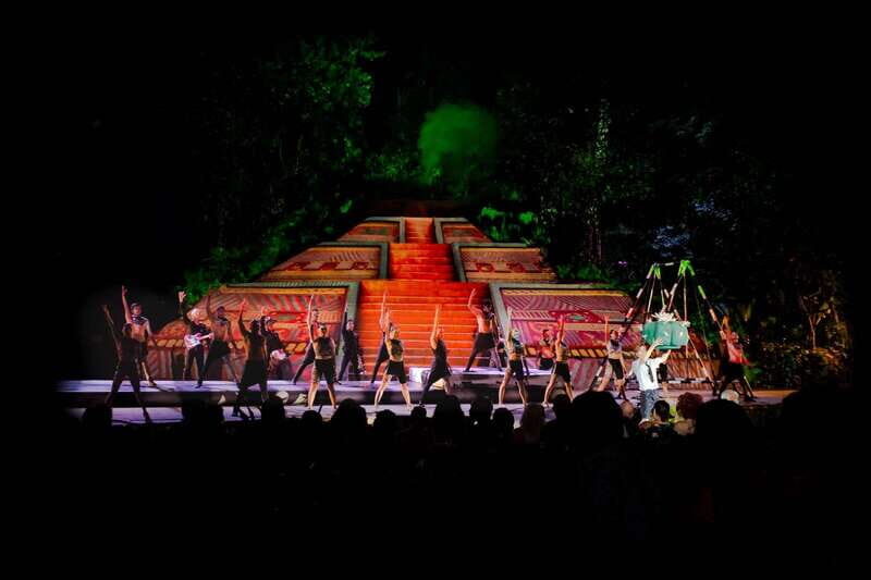 Puerto Vallarta Rhythms of the night, Show & Buffet dinner - The Enchanting Performance: Myth, Music, and Acrobatics