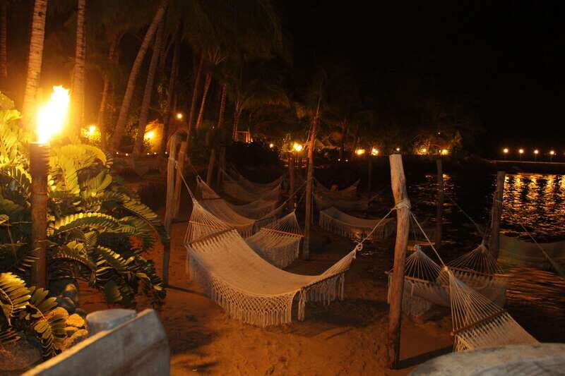 Puerto Vallarta Rhythms of the night, Show & Buffet dinner - Analyzing the Value