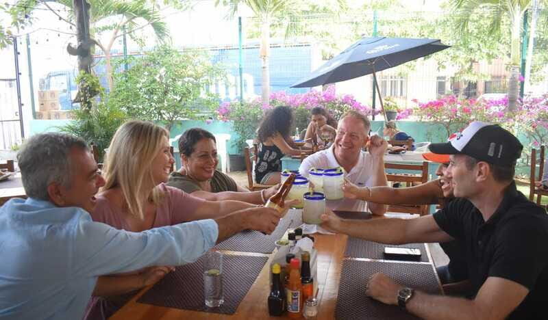 Puerto Vallarta: Versalles at Night Gastro Tour & Cocktails - Authenticity and Insider Access