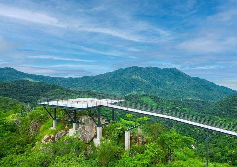 Puerto Vallarta: Walking Tour to Glass ViewPoint Jorullo - A Genuine Look at the Experience