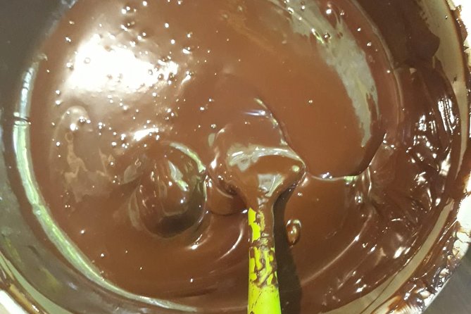 Puerto Viejo Hands on Chocolate Making Class. From Bean to Bar, Get Chocolatey! - The Chocolate-Making Process Step-by-Step