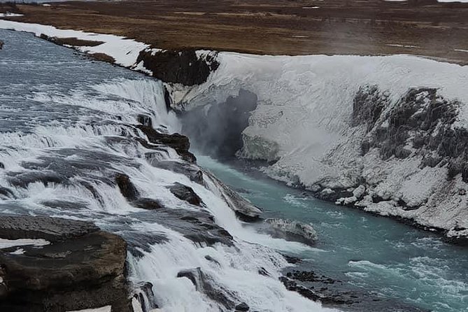 Puffin Travel Choice - We Decide Where to Go. Do It Like Locals - Exploring the Dramatic Landscapes