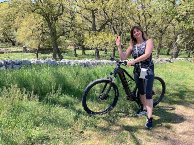 Puglia: rent e-bike. Self guided tours - The Bikes and Equipment: Making Your Ride Easy and Safe