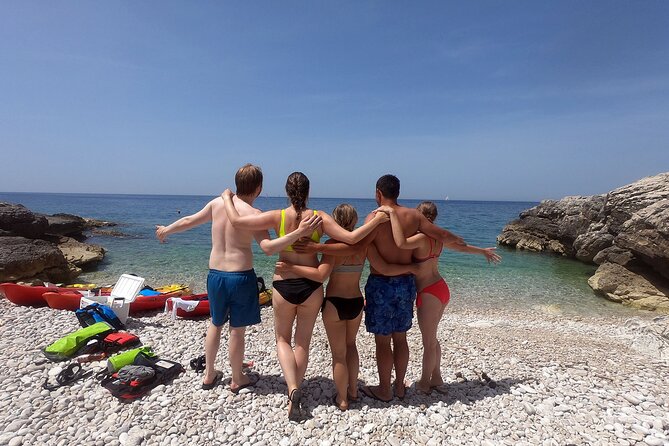 Pula Kayak Sunset - Cliff Jumping Opportunities