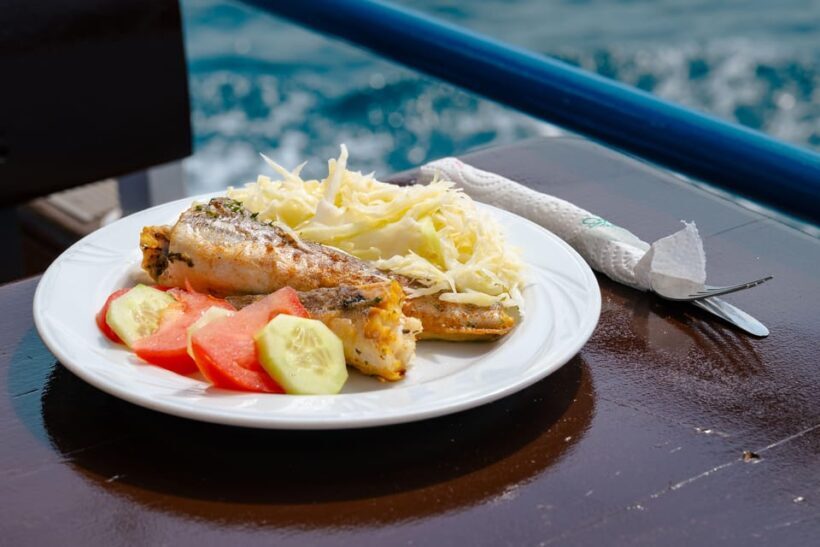 Pula: Private Dolphins & Sunset Tour With Dinner & Drinks - Who Should Consider This Tour?