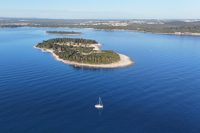 Pula Private Sailing Tour: 4-Hour Customizable Sail, Snorkel, SUP - The Sum Up