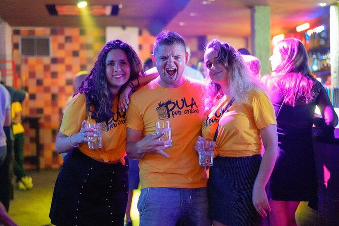 Pula Pub Crawl - Host and Guide Information