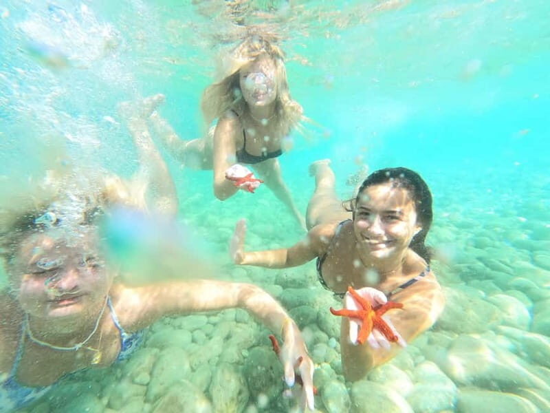 Pula:Kayak Tour-Cliff jumping,snorkeling&free GoPro pictures - What are the main highlights along the way?