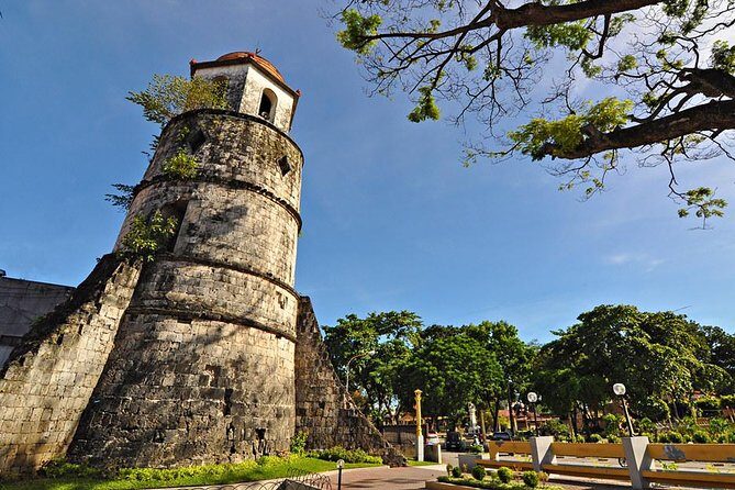 Pulangbato Falls Tour & Hot Spring From Dumaguete - Exploring the Natural Wonders of Cebu with Pulangbato Falls