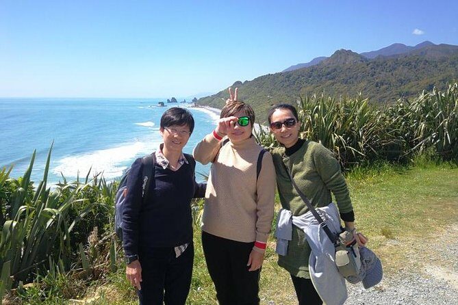 Punakaiki Blow Holes & Pancake Rocks Scenic Tour - A Closer Look at the Punakaiki Blow Holes & Pancake Rocks Tour