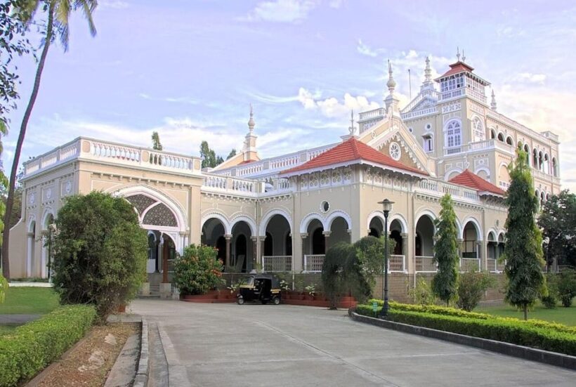 Pune: Cultural Half-Day City Tour with Snacks (AC Car Tour) - FAQ