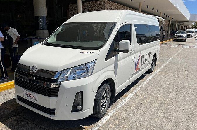 Punta Cana Airport to ALL INCLUSIVE RESORTS in UVERO ALTO R/T - Who Is This Transfer Best For?