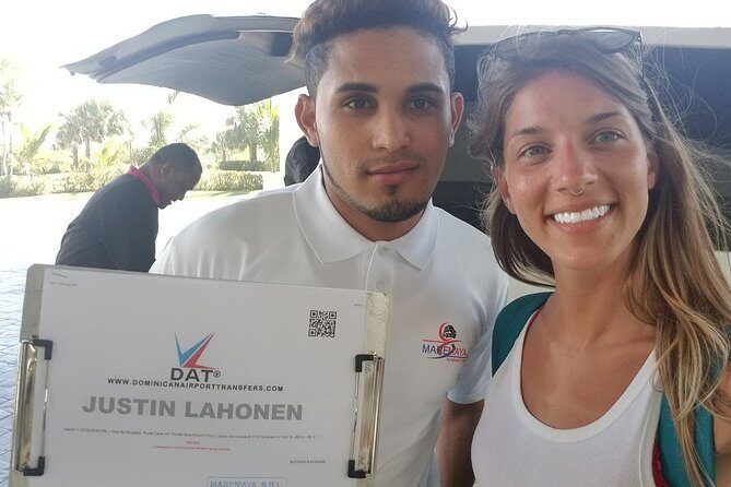 Punta Cana Airport to PARADISUS PALMA REAL in Punta Cana R/T - An Overview of the Transfer Experience