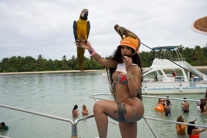 Punta Cana Booze Cruise, Snorkeling, Sand-Bar with Entertainment - Key Points