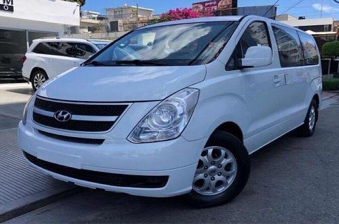 Punta Cana: Exclusive Luxury Transfer Airport to Your Hotel - Who Is This Transfer Best For?