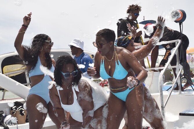 Punta Cana Hip-Hop Foam Party Boat Adults Only - What to Expect from the Punta Cana Foam Party Boat
