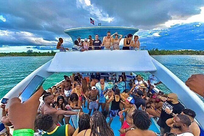 Punta Cana Party Boat Cruise with Snorkeling, Open Bar & Hip Hop - The Reviews: What Travelers Say