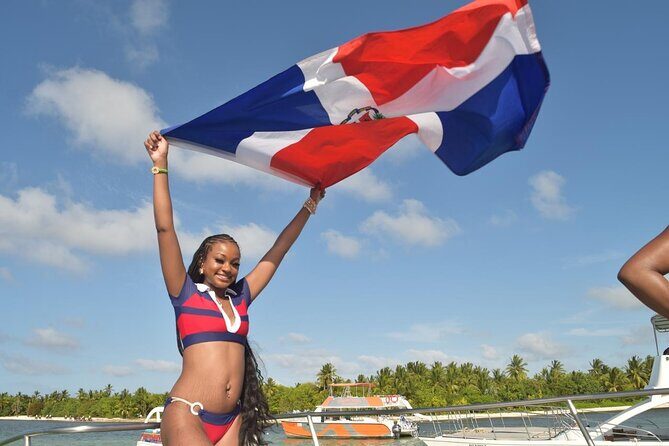 Punta Cana Party Boat Weekends - Key Points