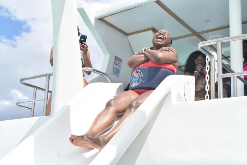 Punta Cana: Party Boat with Snorkeling, Open Bar And Hip Hop - FAQ