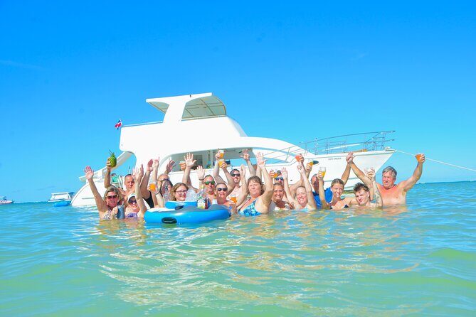 Punta cana Private cruise with slide and unlimited drinks - Introduction