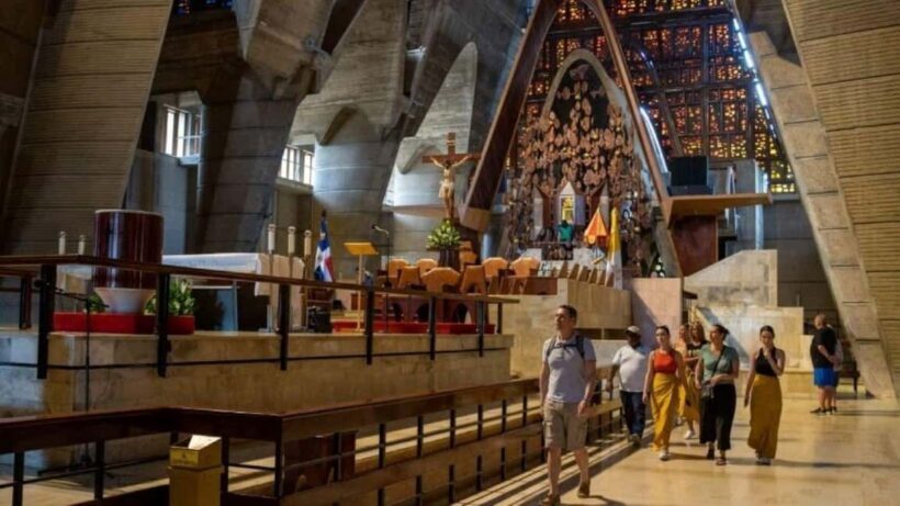 Punta Cana: Safari and City Tour with Horseback Riding - Authenticity and Value