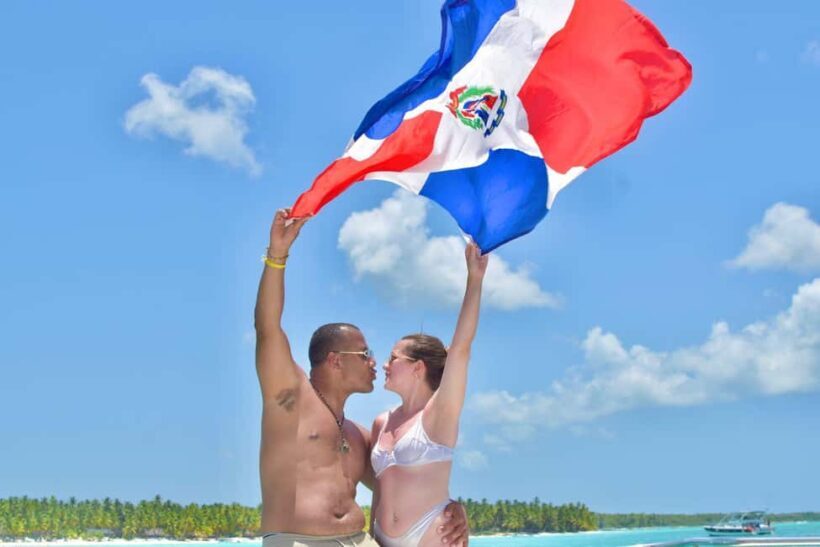 Punta Cana: Saona Island Private Yacht Tour with Snorkeling - The Value of a Private Yacht Experience