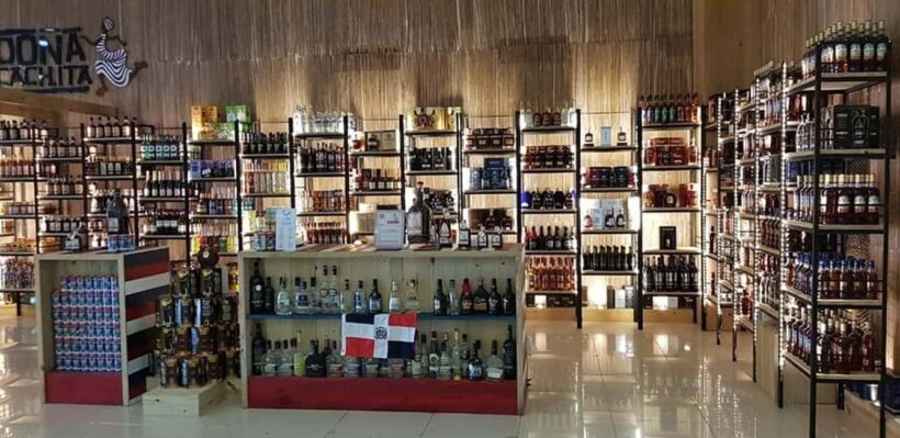 Punta Cana: Shopping Tour with Tastings and Hotel Pickup - Practical Tips for Participants