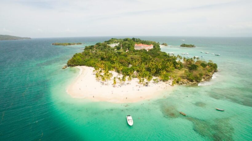 Punta Cana to Samaná - Rincon Beach and Cayo Levantado - Lunch and Cultural Flavors