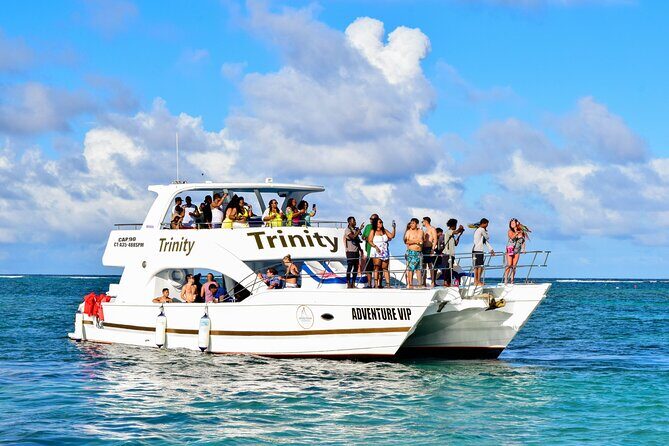 Punta Cana Ultimate Hip Hop Party Boat with Open Bar *Only Adults - Key Points