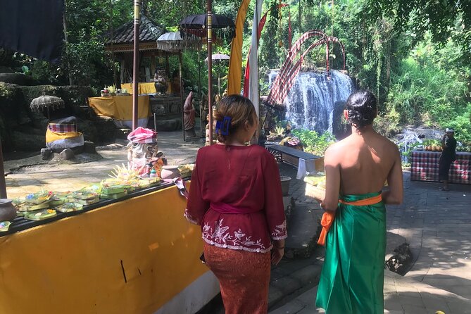 Purification Holy Bath at Beji Gria Waterfall - Practical Tips for Participants