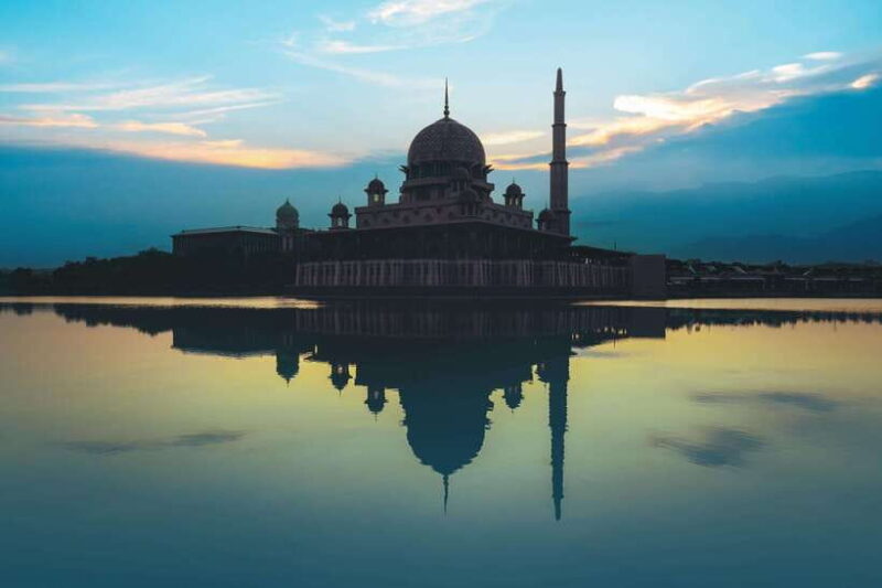 Putrajaya Guided Tour (Private) - Key Points