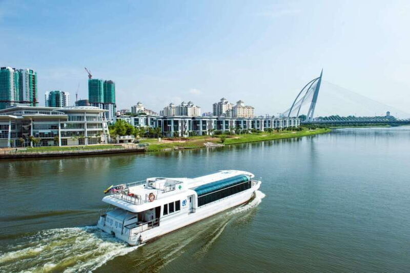 Putrajaya Guided Tour (Private) - The Sum Up