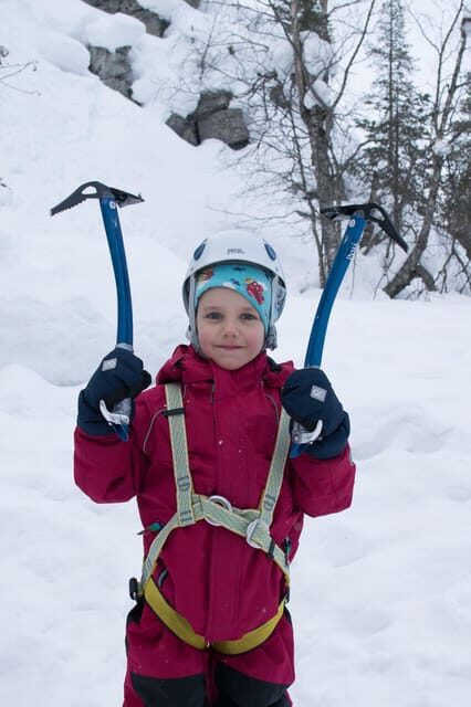 Pyhätunturi: Kid's Ice Climbing Adventure in Finnish Lapland - Key Points