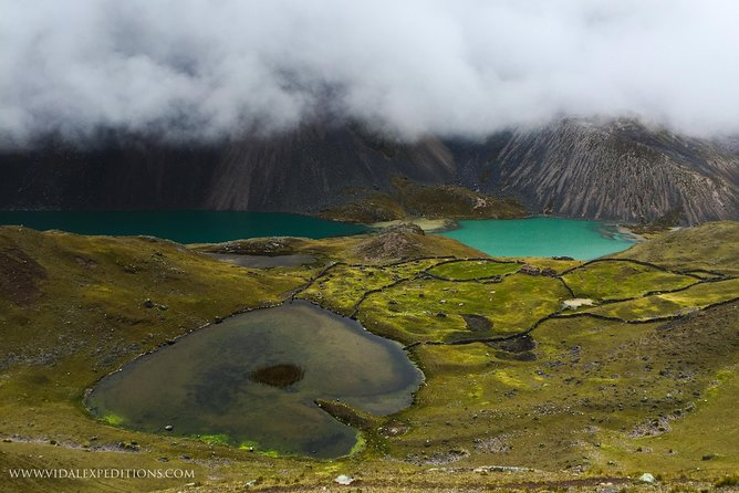 Qampa Climbing 2 Days in Ausangate - Enjoying the Panoramic Views