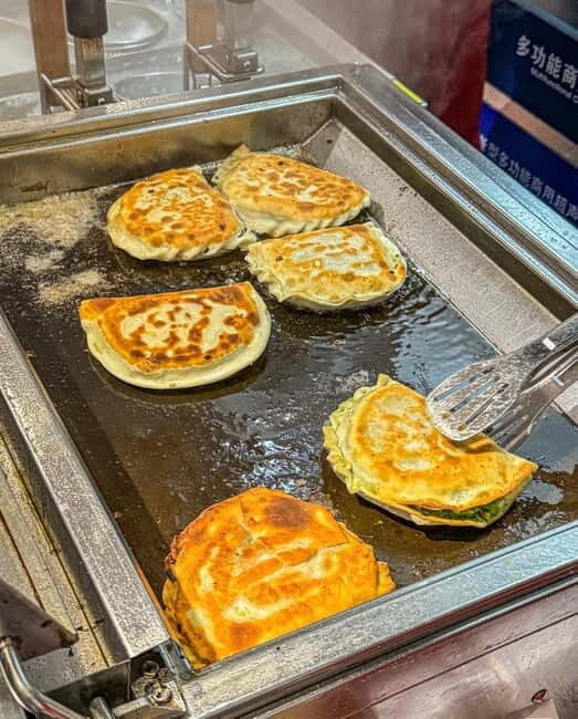 Qingdao Night Bites & Hidden Alleys: Local Flavor Walk Feast - Breaking Down the Itinerary: What to Expect
