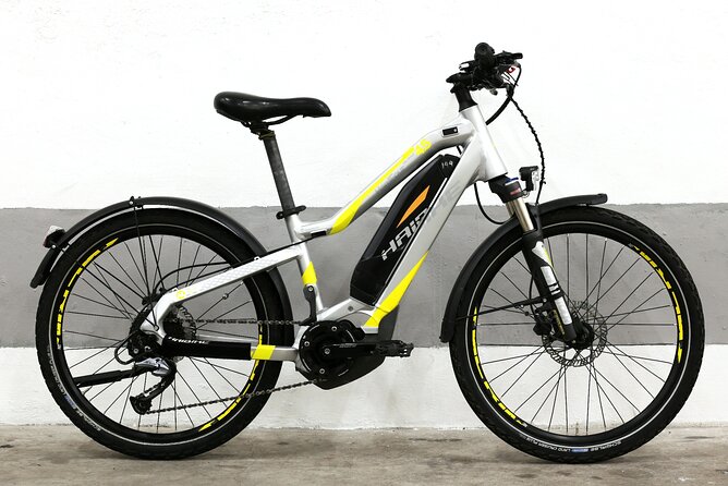 Quality E-Bike Rental in Rome - Age Restrictions and Cancellation Policy