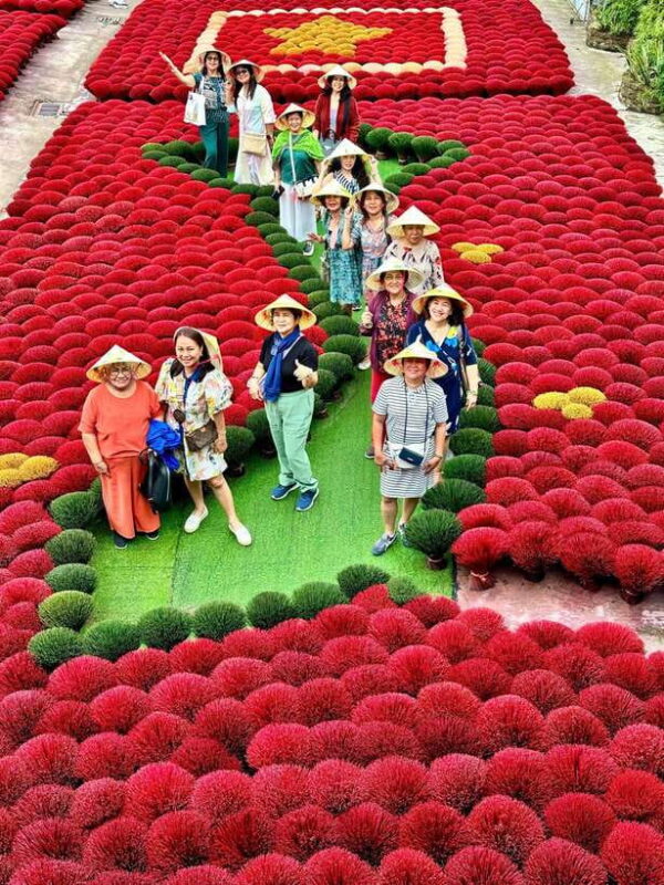 QUANG PHU CAU INCENSE VILLAGE WITH BOAT TRIP OR PAGODA - The Real Value of This Tour