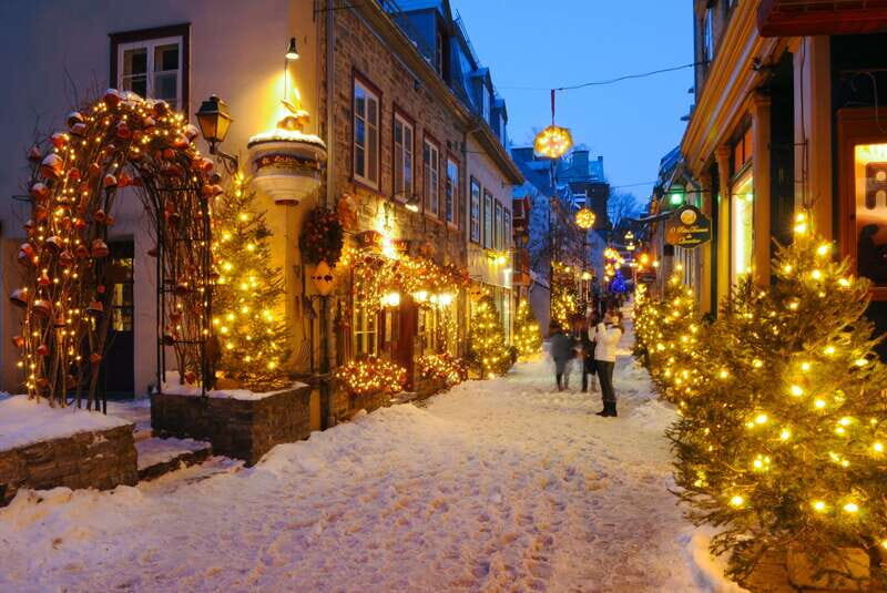 Quebec City: Christmas Magic Walking Tour in Old Quebec - An In-Depth Look at the Quebec City Christmas Magic Walking Tour