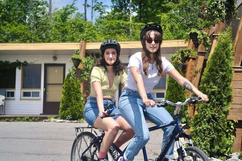 Quebec City - E-Tandem Rental on Ile d'Orléans - An Introduction to the Experience