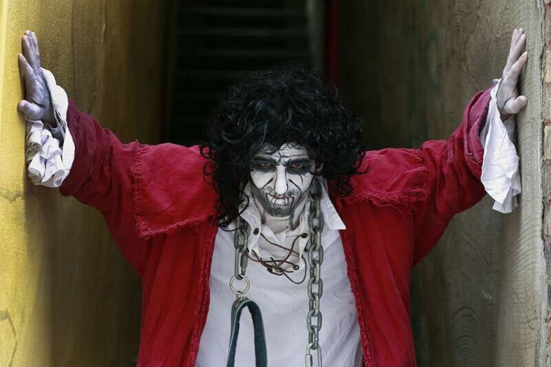 Quebec: Crimes of New France Animated Walking Tour - A Tour That Marries History and Theatre