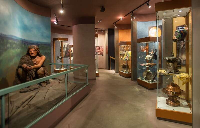 Quebec: Cuivres A. Gilles - (Free Entry) Fee for Workshop - Discover the Art of Copper in Quebec: Cuivres A. Gilles Experience